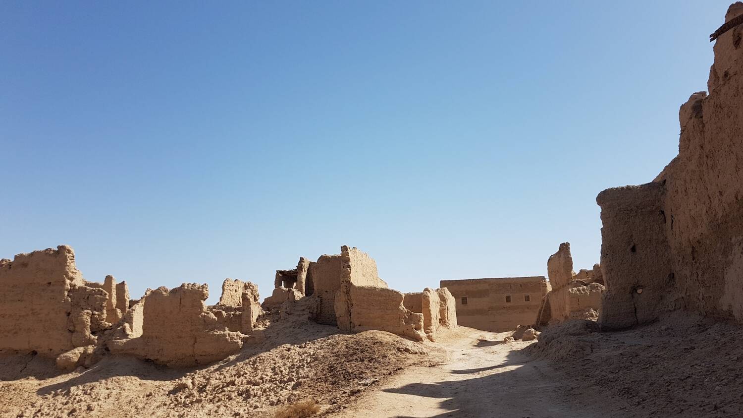 How Climate Change Turned This Moroccan Village Into a Ghost Town - In ...