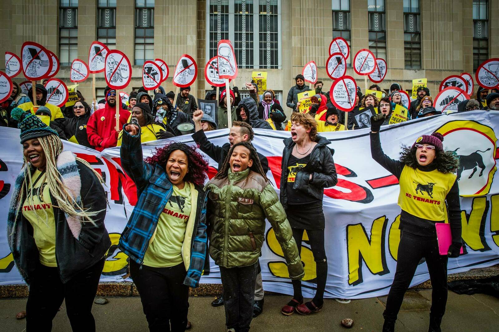 Tenants Just Won a Nationwide Eviction Ban. They're Still Fighting to ...